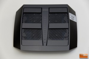 Netgear R8000 Nighthawk X6 AC 3200 Tri-Band WiFi Router Review