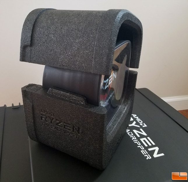 AMD Ryzen Threadripper Unboxing and Installation - Legit Reviews