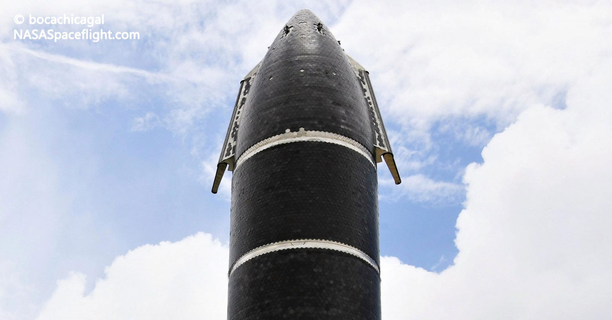 SpaceX Will Modify Starship Forward Flaps - Legit Reviews